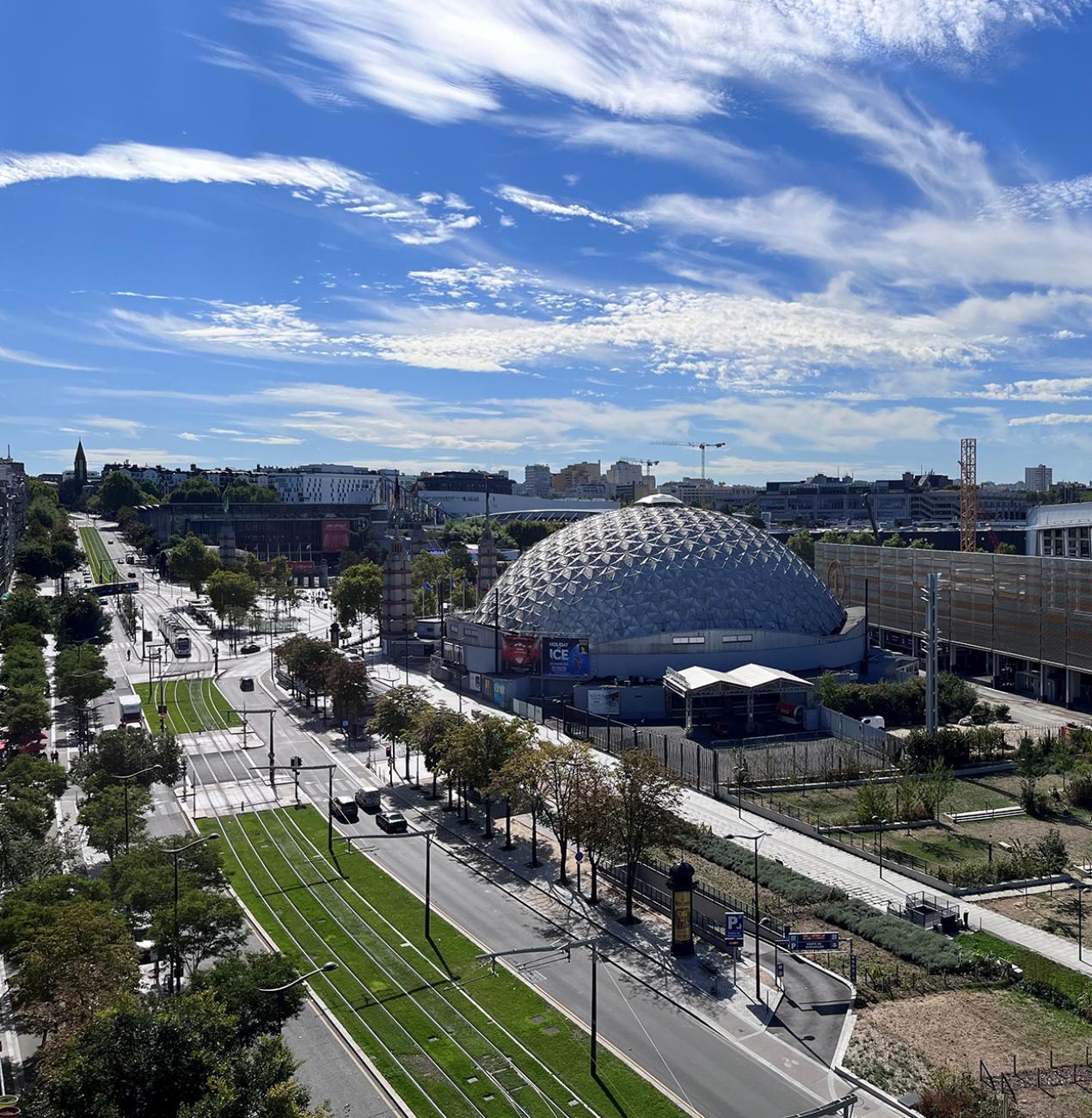 Access to the Bellune Hotel | Opposite Paris Expo Porte de Versailles